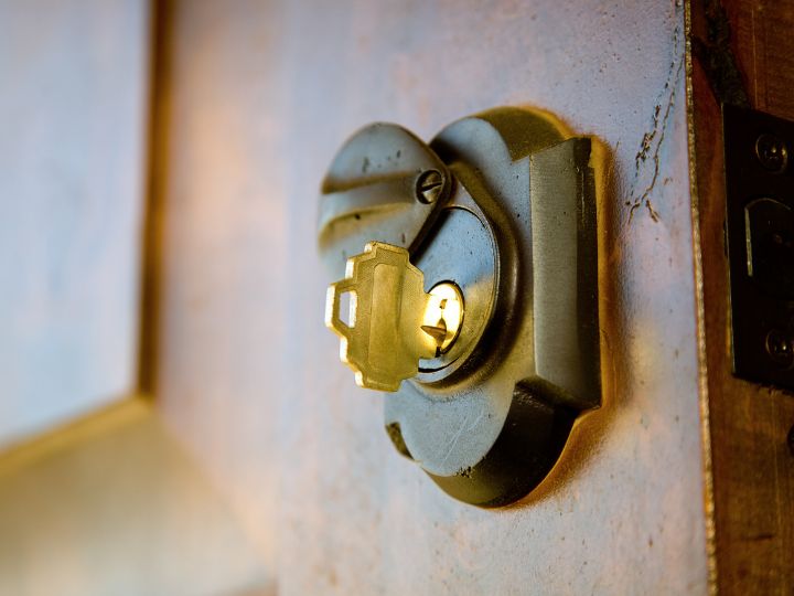 Deadbolt Lock Troubleshooting Fixing Sticking Jamming And Alignment Issues Driscolls Lock And Key