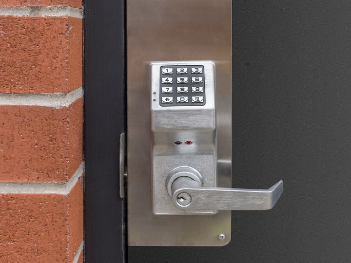 Electronic Door Locks vs Keypads: Which Access Control System Is Best ...